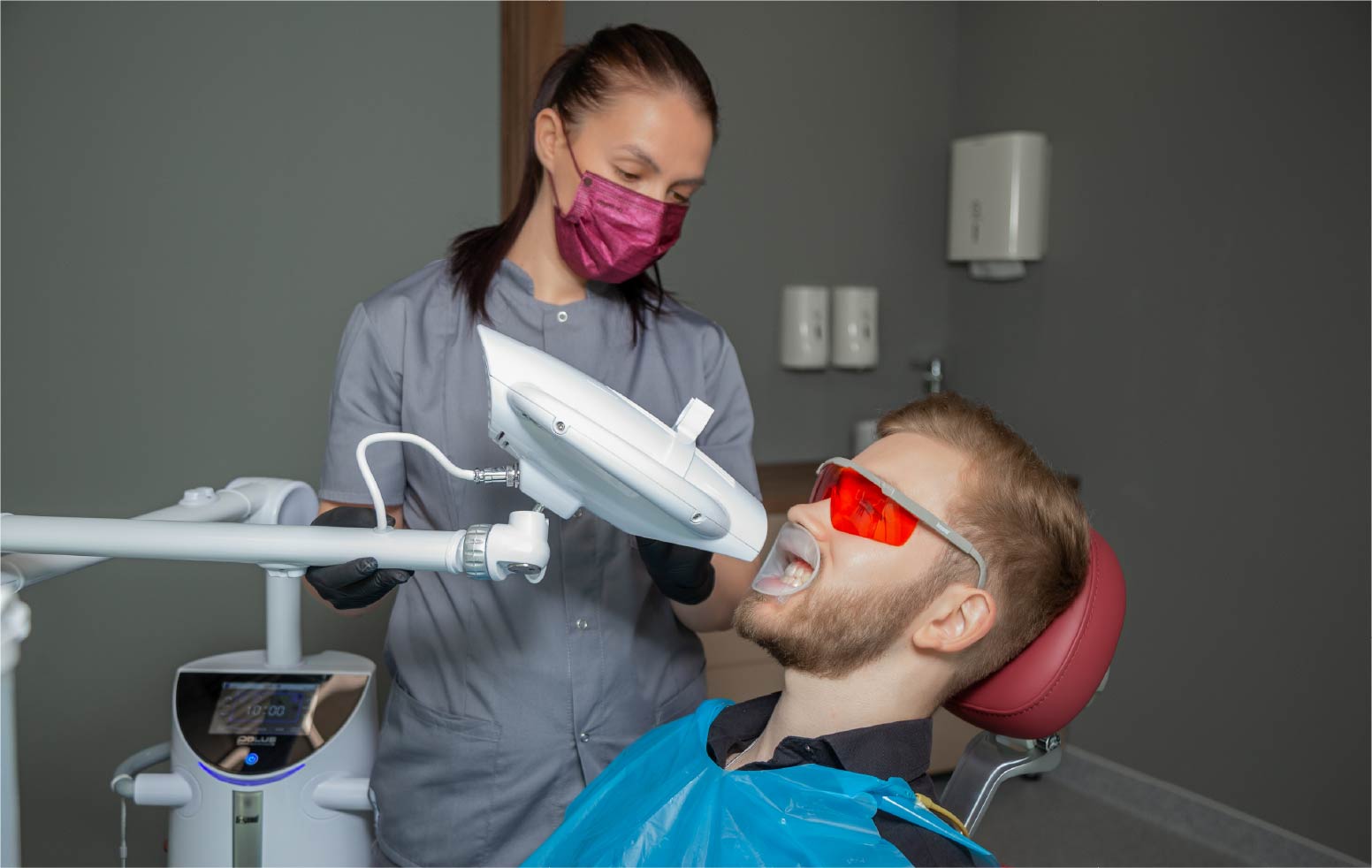 Albire dentara profesionala | Pret si beneficii pentru albire dinti - Dental Hygiene Center